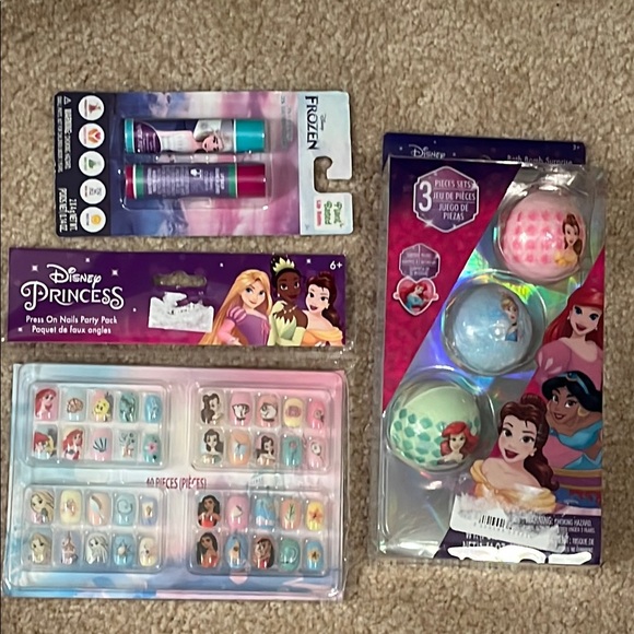 Disney | Bath, Skin & Hair | Host Picknew Disney Princess Spa Bundle ...